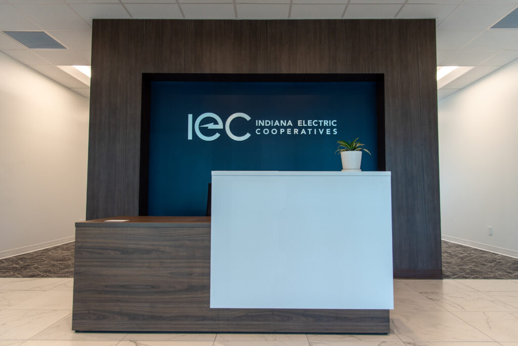 First Few Weeks in the New IEC Office - Indiana Electric Cooperatives